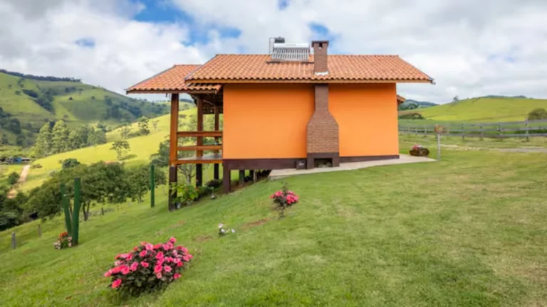 53 Casas de Campo para Terreno em Aclive ou Declive